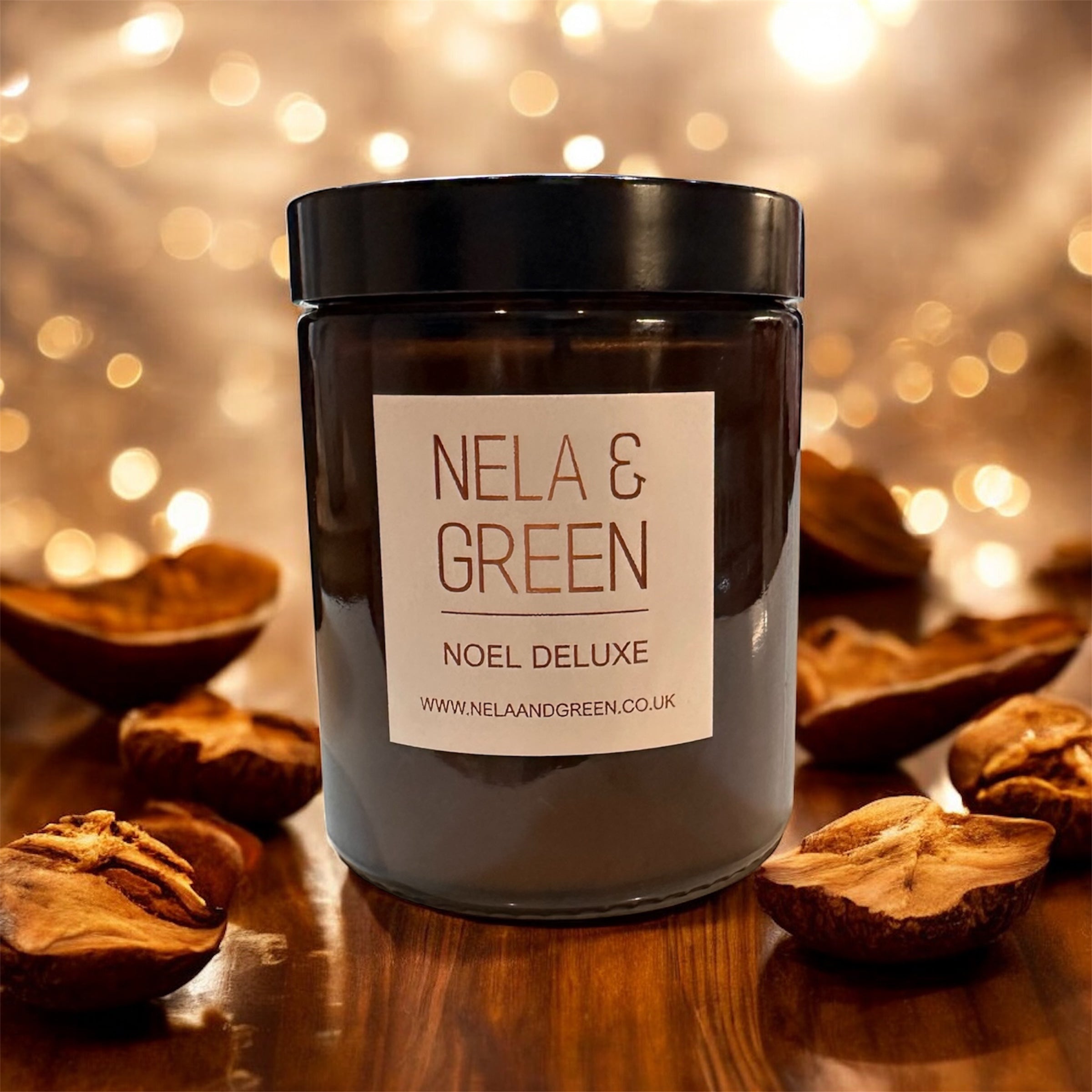 Noel Deluxe Candle – Nela & Green